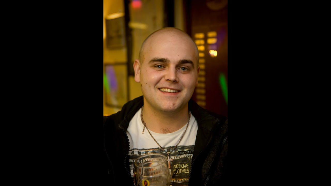 Brett Sinclair - Don't You Worry Child (cover) - YouTube