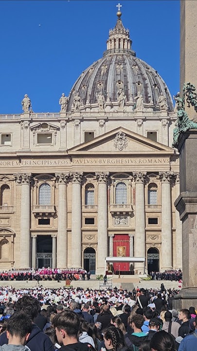 CAMPANE SAN PIETRO SUONANO A LUTTO FUNERALE PAPA FRANCESCO 26/04/2025 # ...