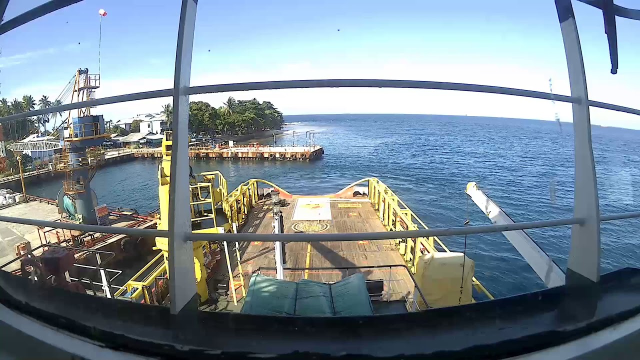 Shifting berth position to slot jetty Pabelokan island. - YouTube