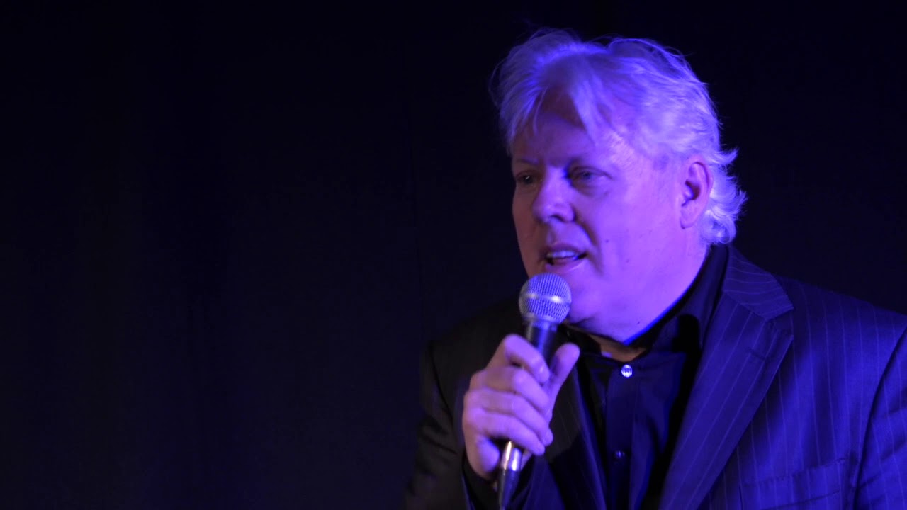 Russell Clarke, the Rock 'n' Roll Routemaster at the Edinburgh Fringe ...