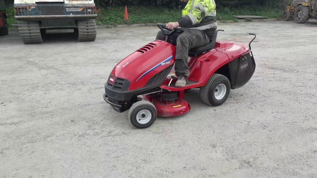 Toro DH140 petrol ride on mower Lot 3129 - YouTube