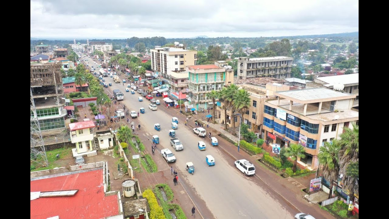 Magaalaa Walisoo ወሊሶ ከተማ Woliso town - YouTube