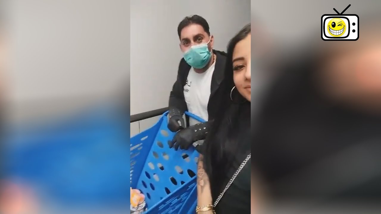 Mihaita din Berceni la cumparaturi cu masca si manusi fara declaratie ...