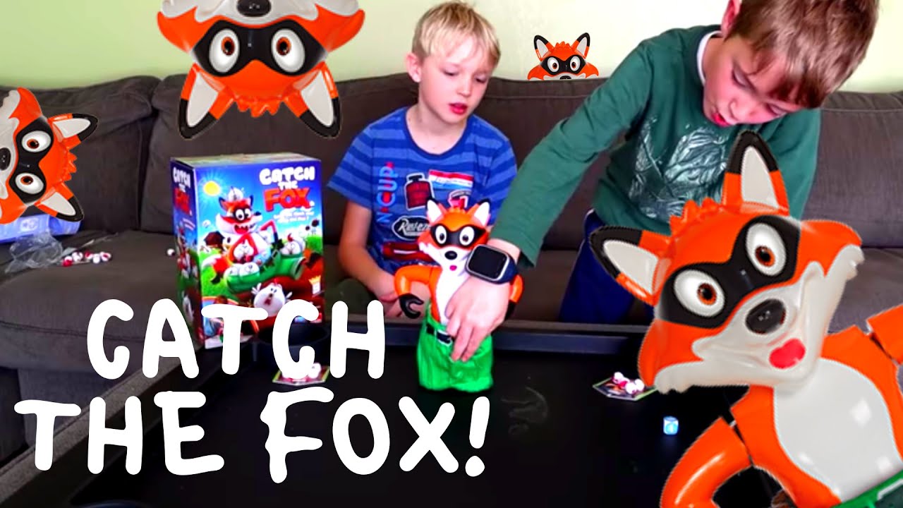 Playing Catch the Fox! Sneaky Family Game! / Treasure Family - YouTube