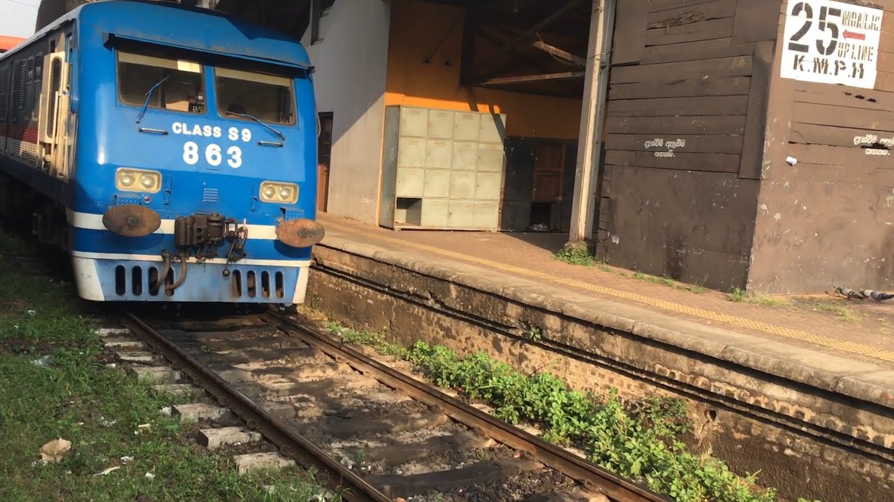 S9-863 BLUE TRAIN 🚆 COLOMBO CITY 🏙 SRI LANKA 🇱🇰 #train #trending ...