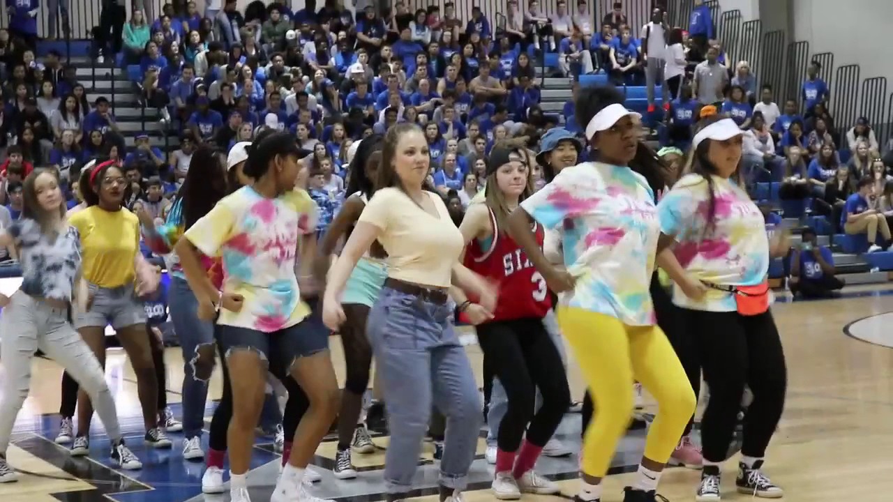 Gray Dance 2017 - Blue Gray - YouTube