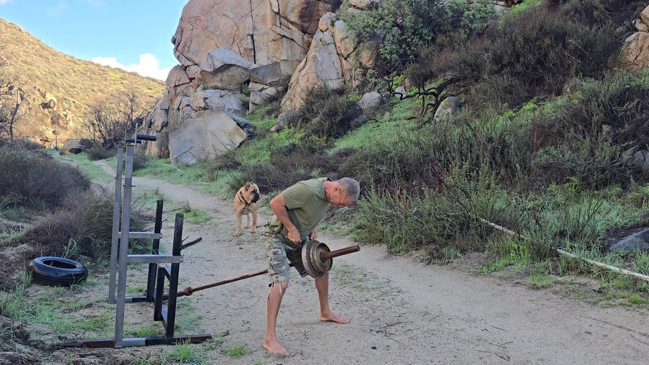 NO DAYS OFF - back workout with my training partner - YouTube