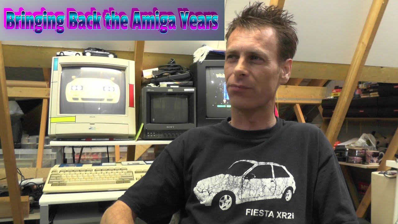 Bringing back the Amiga years A500 - YouTube