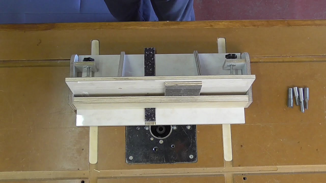 My Take on a Router box joint jig 1 - YouTube