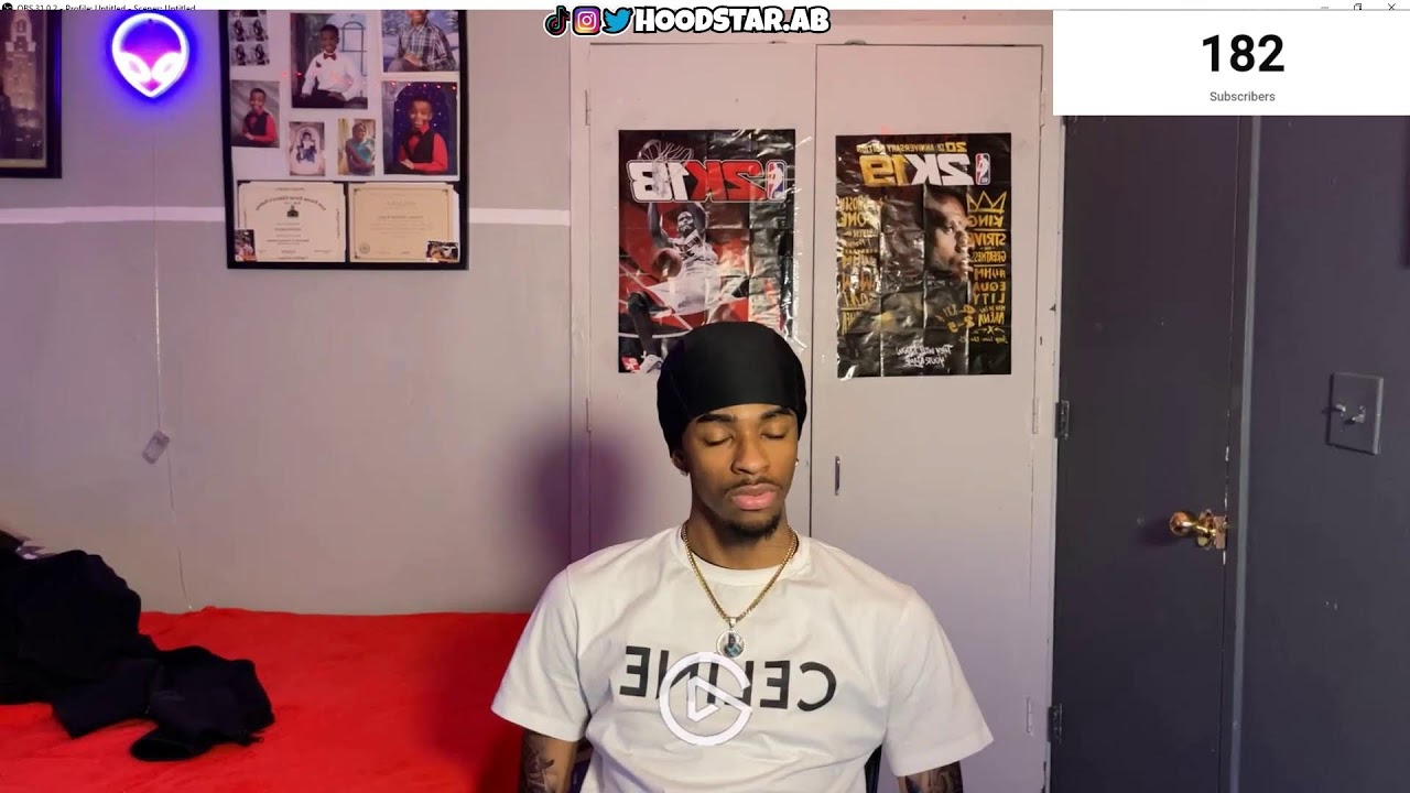 LIT STREAM (FART SPRAY PRANK ON STREAM PRANK) - YouTube