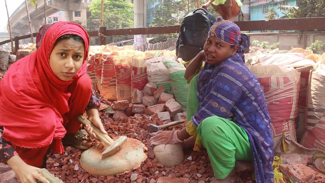Poor Slum People’s Hardworking Day | 1 Bag 15 Cent (20 taka) | Can You ...