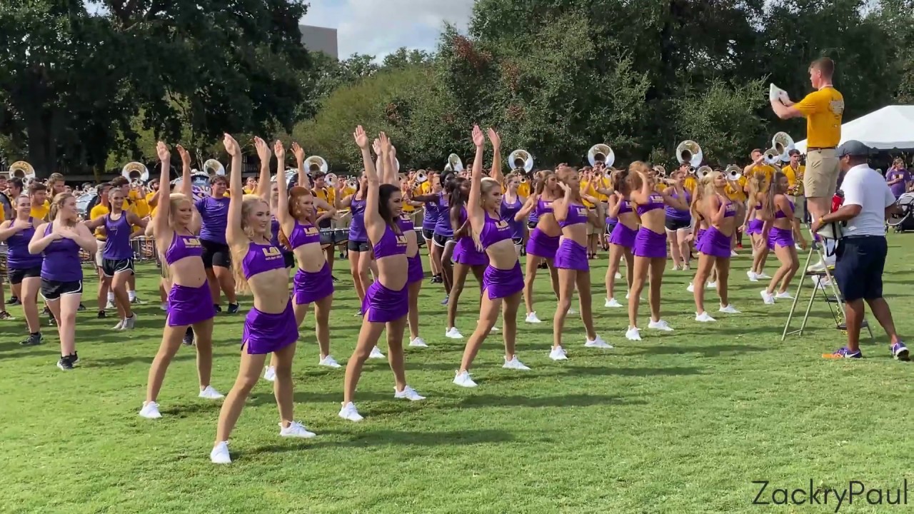 LSU Band & Golden Girls - Callin' Baton Rouge - YouTube