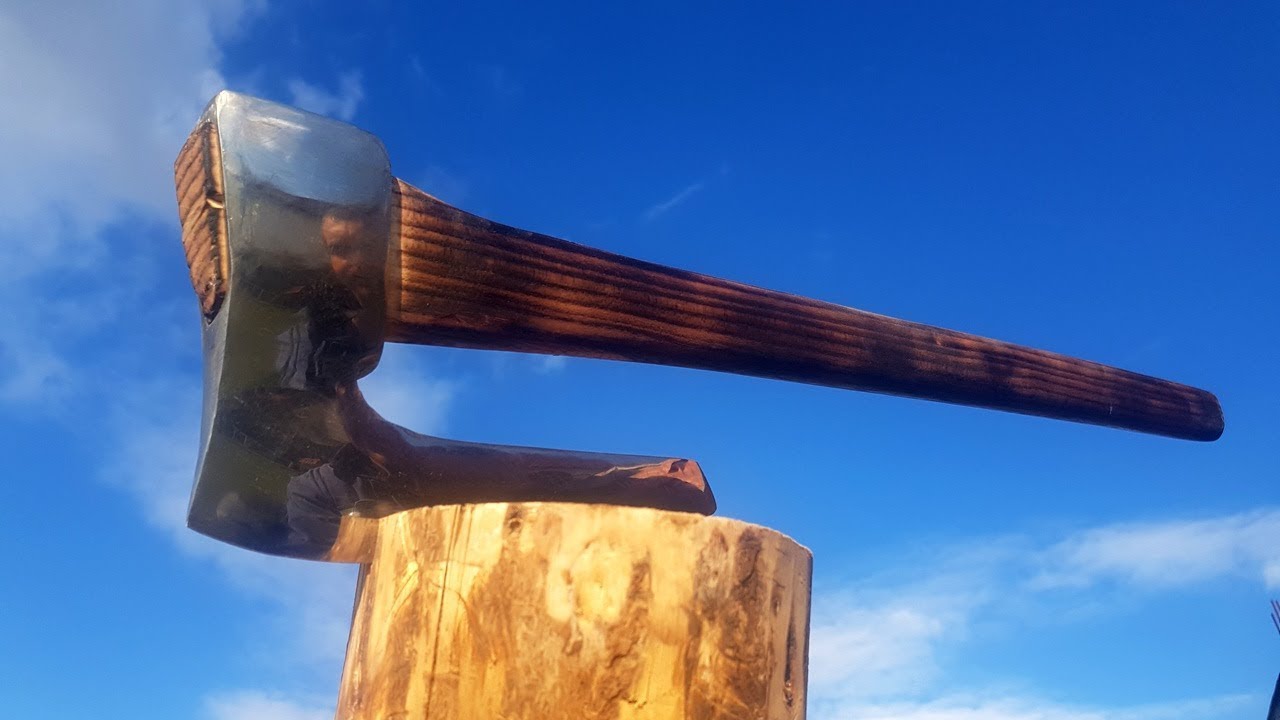 Very Rusty Old Axe Restoration - YouTube