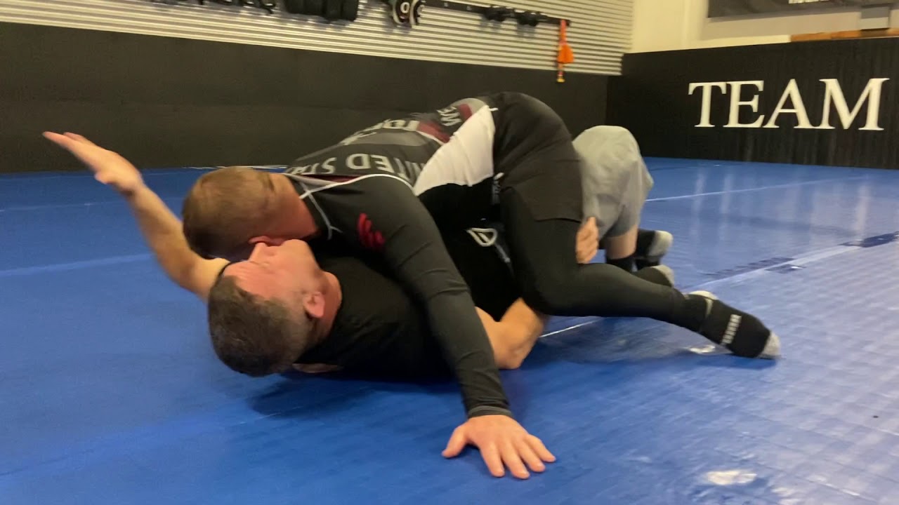 Peak BJJ 0600 Class - Half Butterfly Overhook 2 - YouTube
