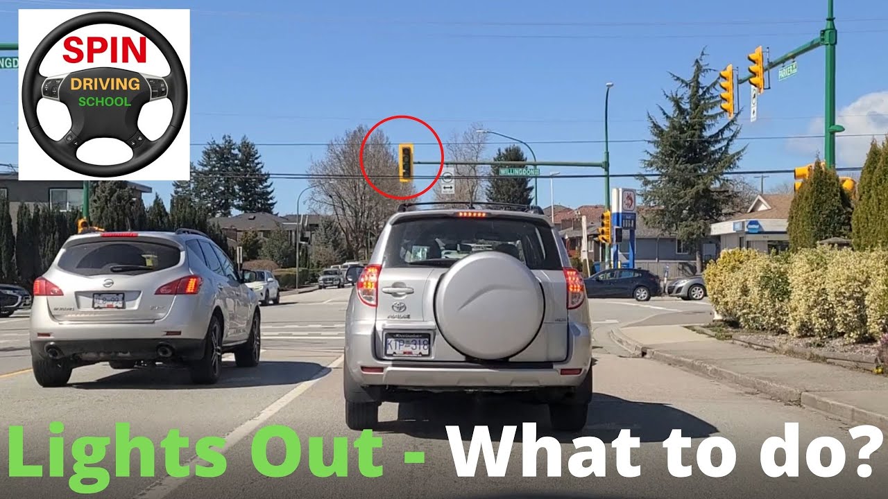 No lights!!!! what to do? How to get through an intersection when the ...