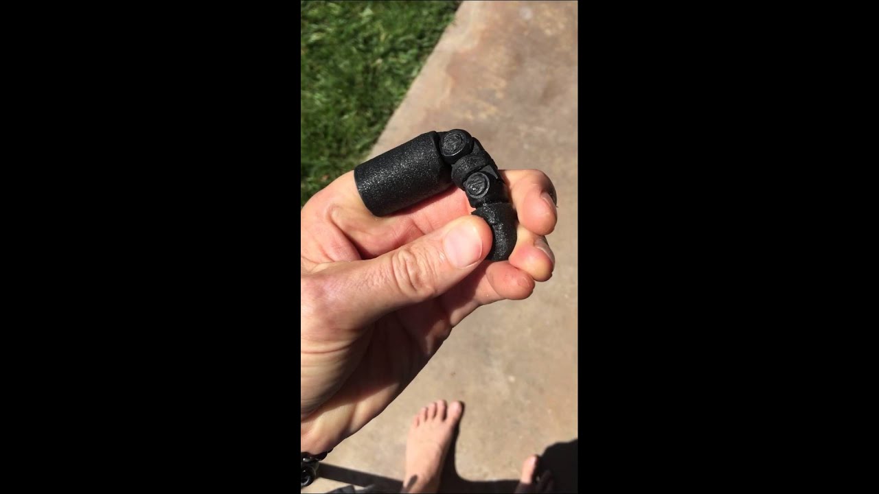 Knick's finger 3.0 - DIY Prosthetic - YouTube