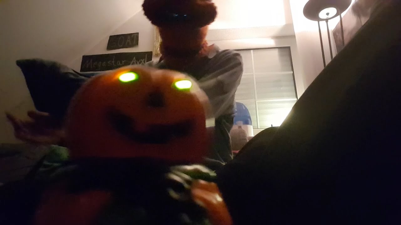 The SCARIEST time of the year! GAGAGAGAGAGA!!! - YouTube