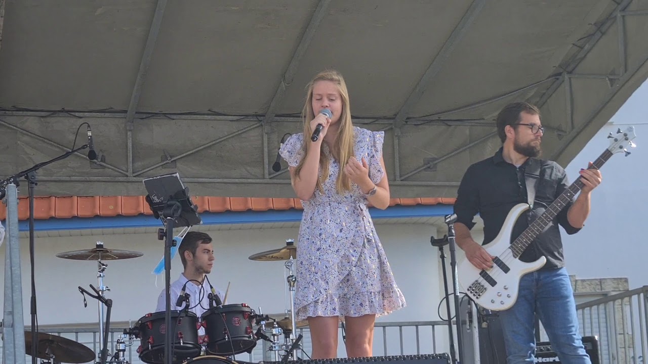 #Capucine cover #Cap's in Live Cover "Always remember us this way" de ...
