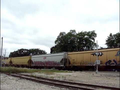 CP-346 thru Pewaukee, WI on 8-6-24 1x0x1 w/CP-7020 - CP-8606 - YouTube