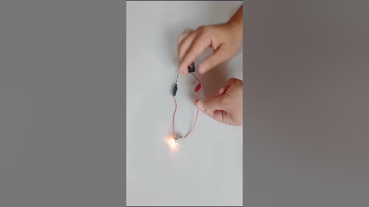 Experimento Circuito Elétrico Simples #experimentos #física #eletrica #ciência #eletrodinamica ...