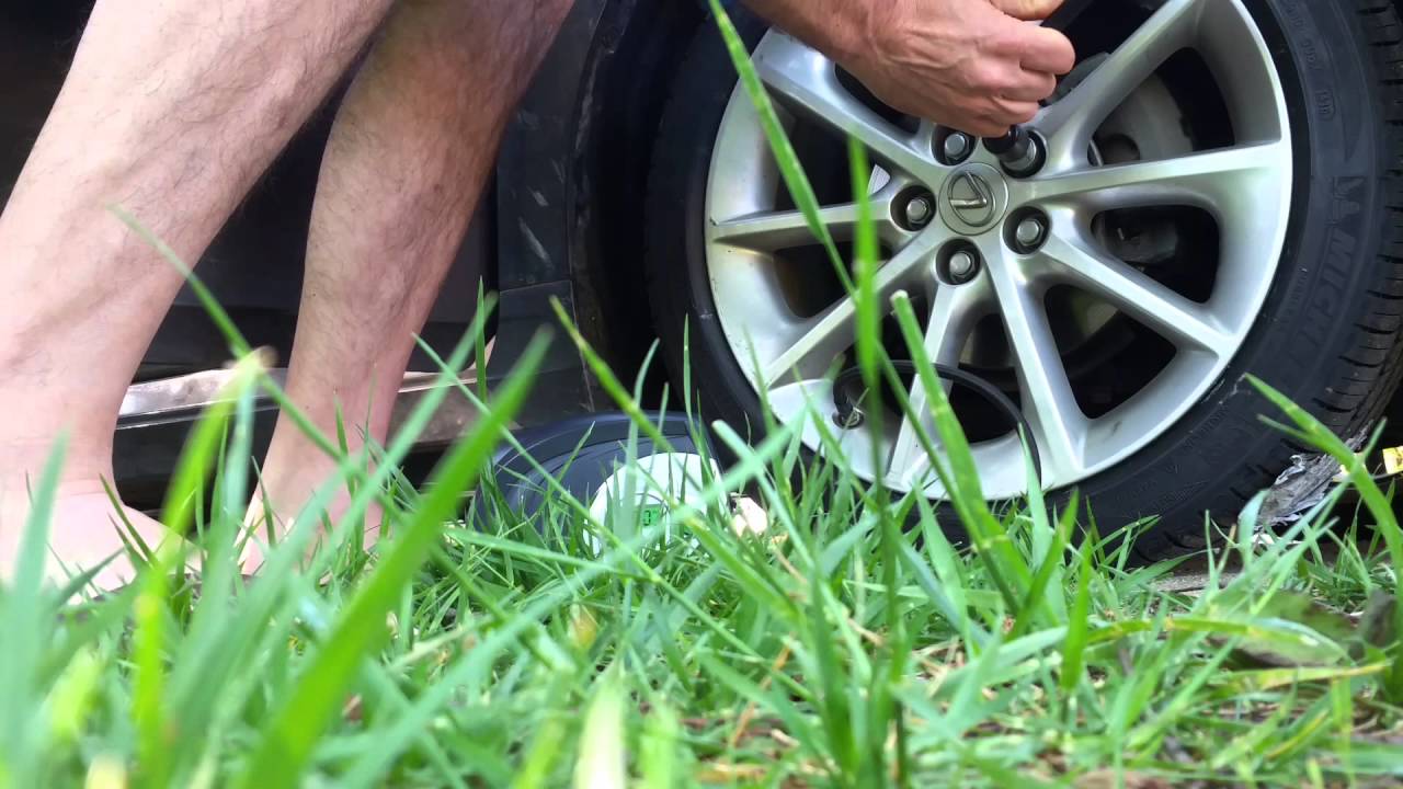 How To Properly Tighten Your Car Truck Vehicle Tire Wheel Rim how-to-properly-tighten-your-car-truck-vehicle-tire-wheel-rim