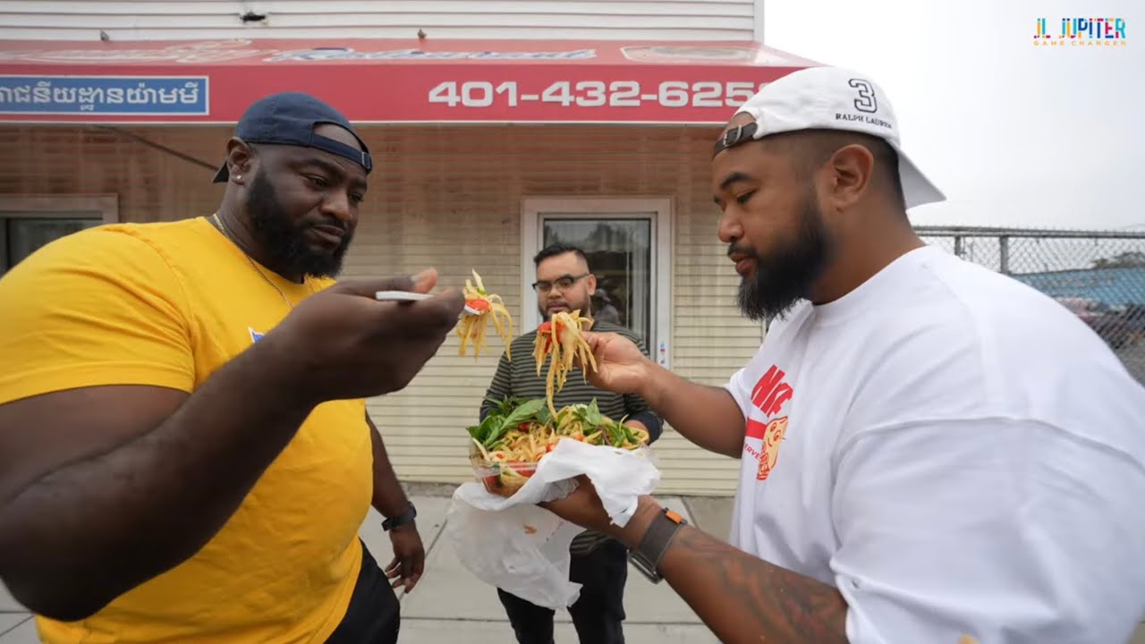 Grab-and-Go Authentic Cambodian Food at "Rhode Island YUMMY" - YouTube