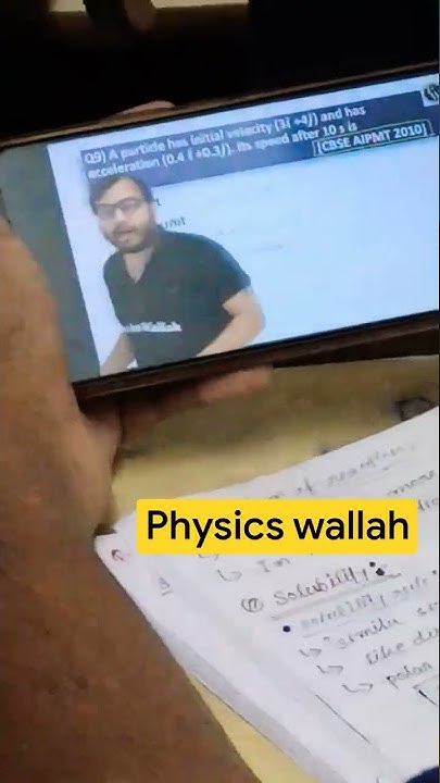 Aakash byju's Student watching lecture of physics wallah / #pw online ...