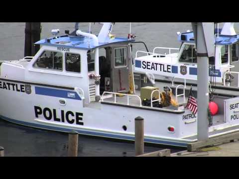 Seattle Police, Harbor Patrol 4 Docking - May 11, 2008 - YouTube