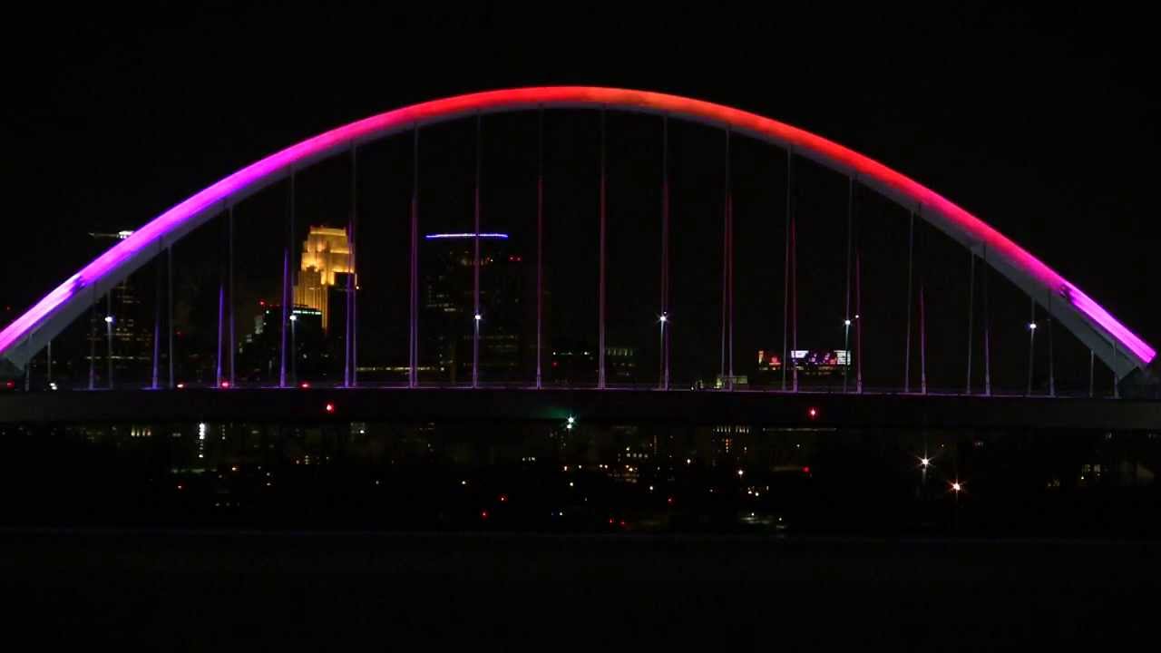 Lowry Ave Bridge New Year's Eve Light Display - YouTube