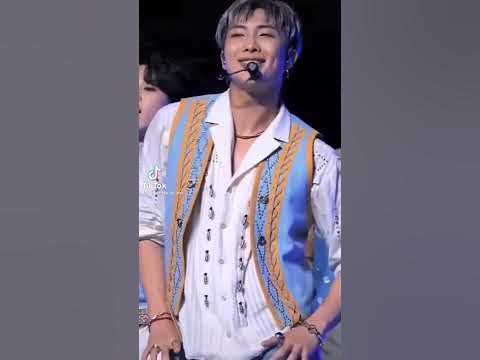 His vocal,his outfit everything 😘 #namjoon #bts - YouTube