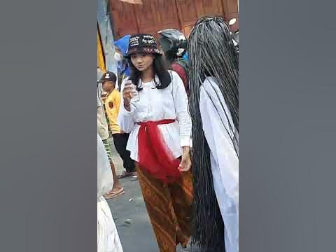 ada pocong dan kuntilanak lewat - YouTube