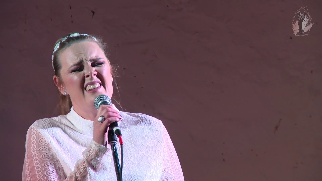 Alison Newman - Music in my head - live at Palomino Nights - YouTube