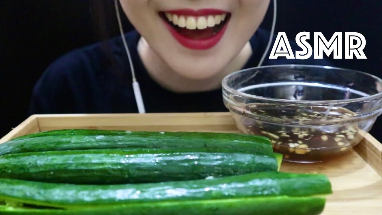ASMR FRESH CUCUMBER WITH BLACK VINEGAR CRUNCHY EATING SOUNDS - YouTube