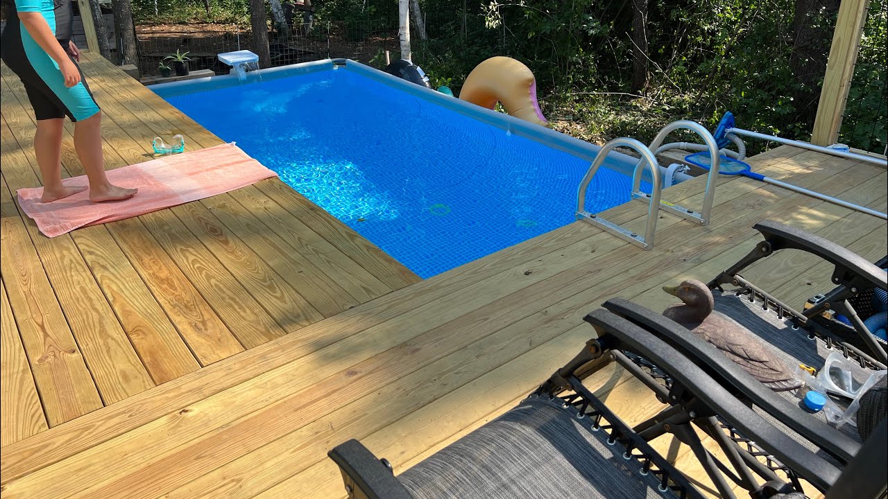 Intex pool and deck in 3 minutes - YouTube