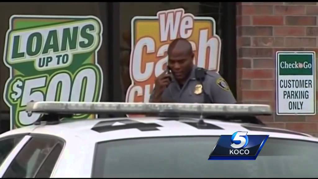 Police looking for Check N Go robber - YouTube