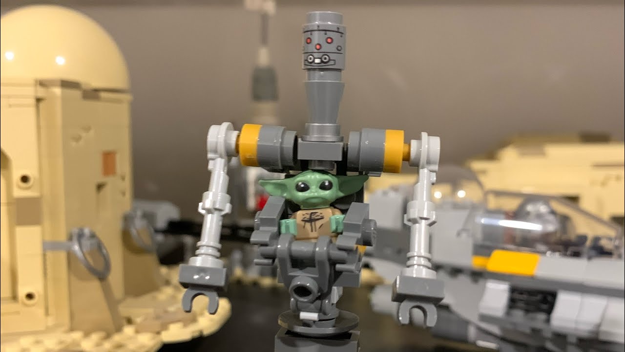 How to build a Lego IG-12 to fit Grogu inside - YouTube