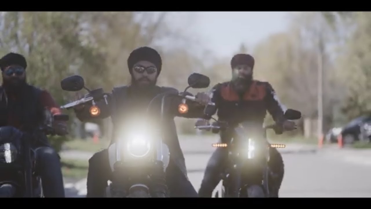 NEW PROTECTIVE INNOVATION FOR TURBAN WEARING MOTORCYCLISTS - YouTube