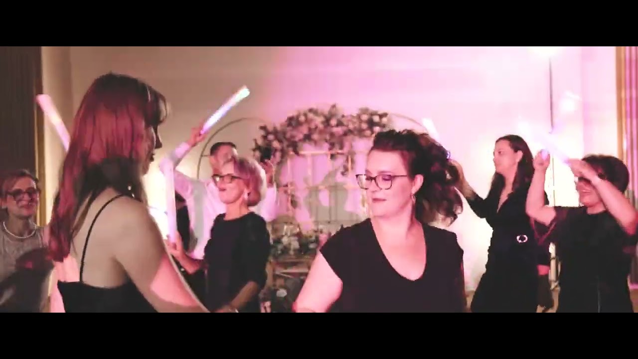 Formatia Profesional Barlad Live Electric Show ! - YouTube