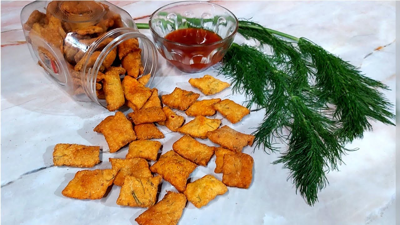 ഈസി സ്നാക്ക് / Dill & Besan chips / Crisps kitchen - YouTube