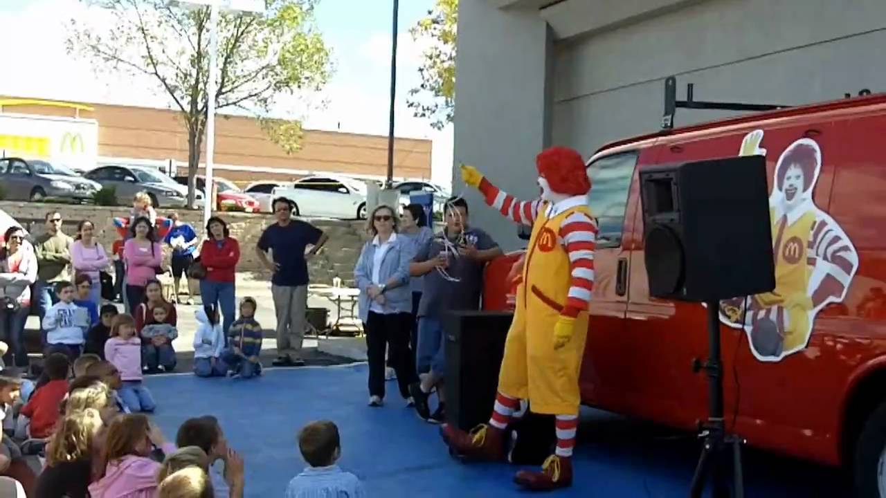 Ronald McDonalds Magic Show Part 2- 10-2-2010 - YouTube
