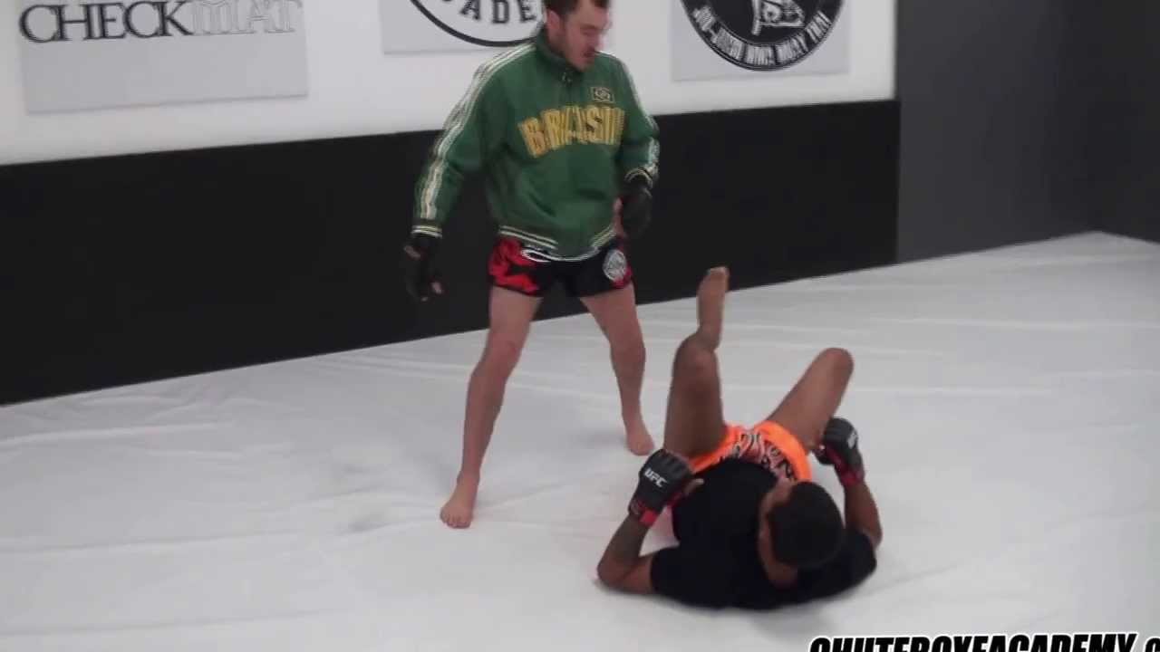MMA Guard Pass - Push kick/Leg Drag With Andre Quiles (Chute Boxe ...