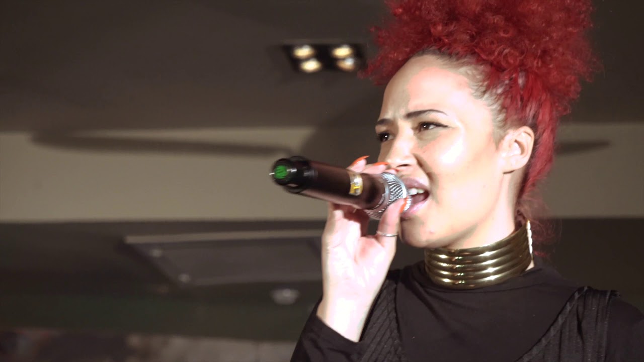 Tswe Media UnpluggedSessions SA: Boskasie Performance - YouTube