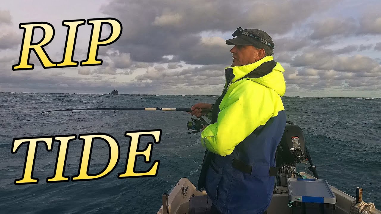Fast Tide Fishing For Bass Near Rocks Plus Hauling Lobster Pots 2023 ...