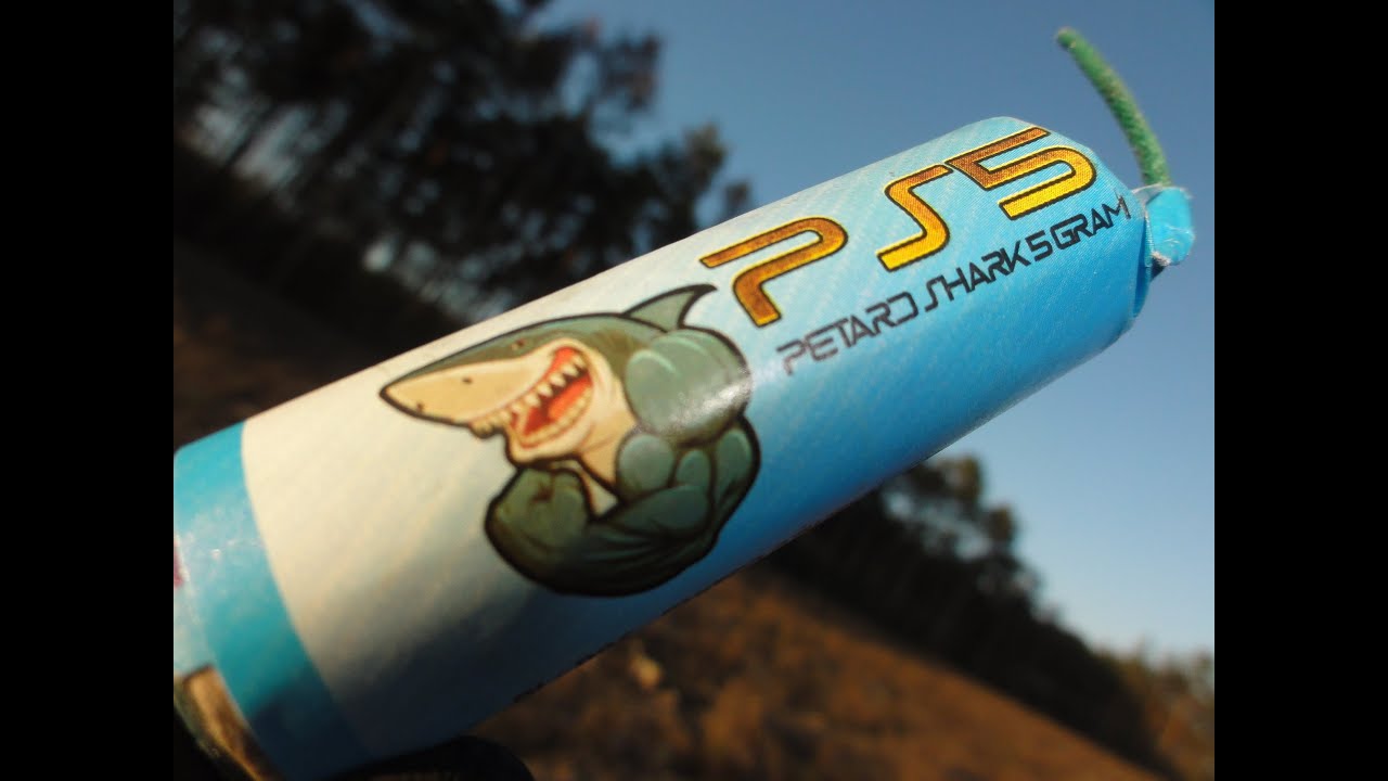 XXXL POLENBÖLLER MEGA FIRECRACKER COMPILATION - YouTube