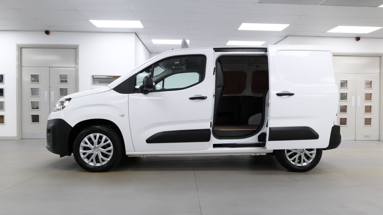 Citroen Berlingo Icy White 1.5 BlueHDi Enterprise Edition EAT8 ...