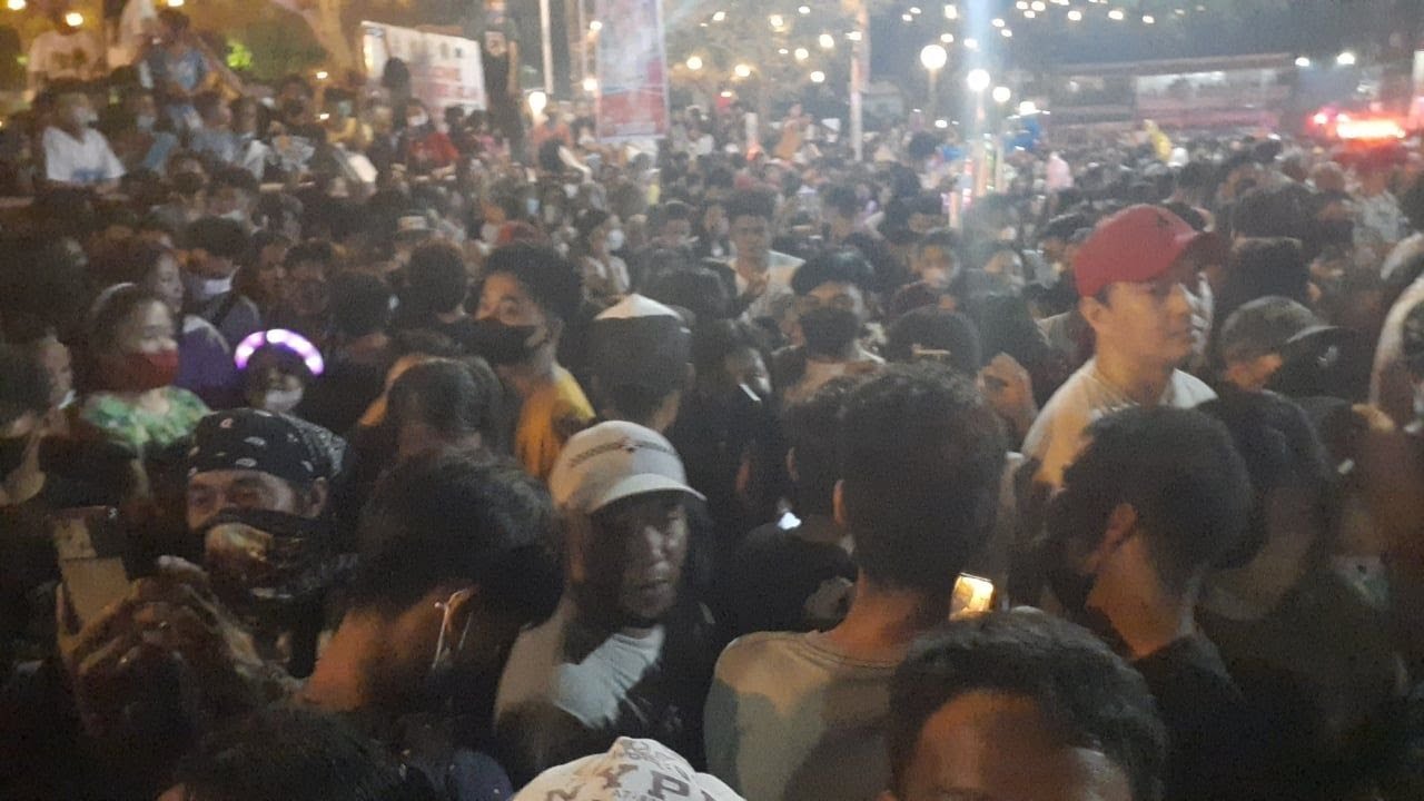 ATI-ATIHAN 2023 OPENING SALVO SA KALIBO NIGHT | SIKSIKAN PA RIN ANG TAO ...