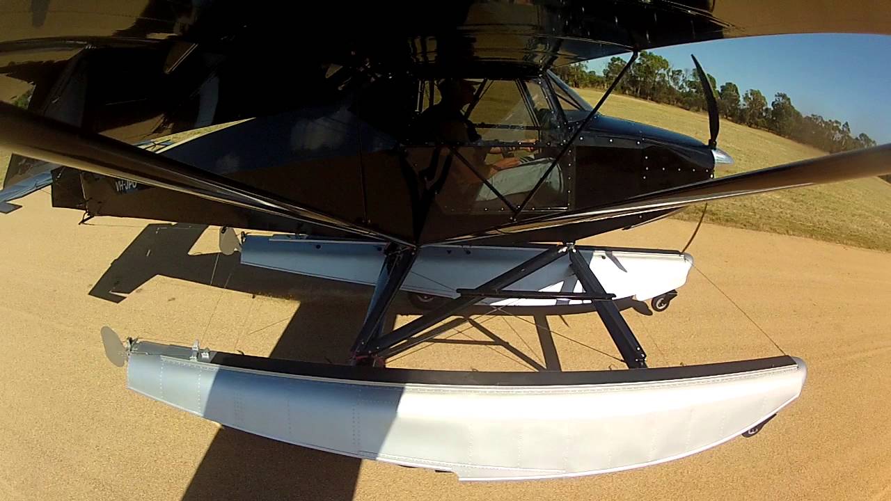 Highlander Amphib landing - YouTube