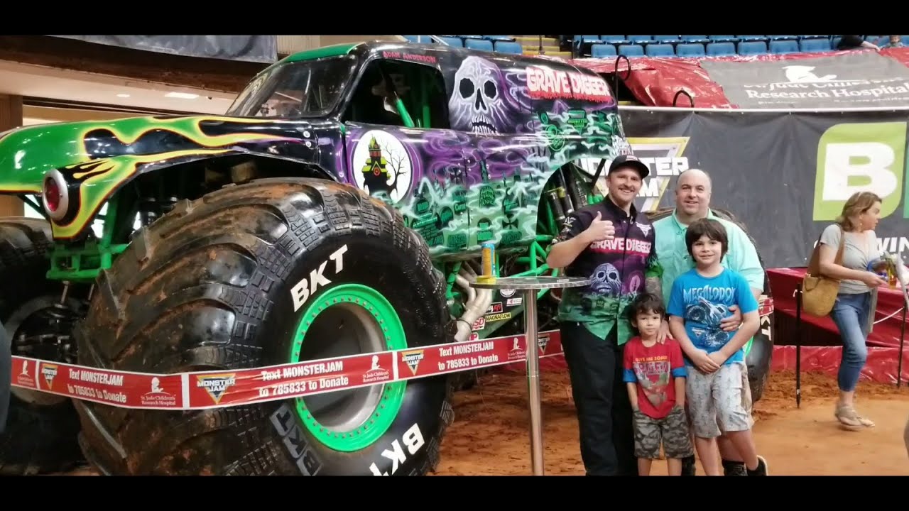 Monster Jam Pit Party | 12,000 Pound Monster Trucks | Mechanical Beasts ...