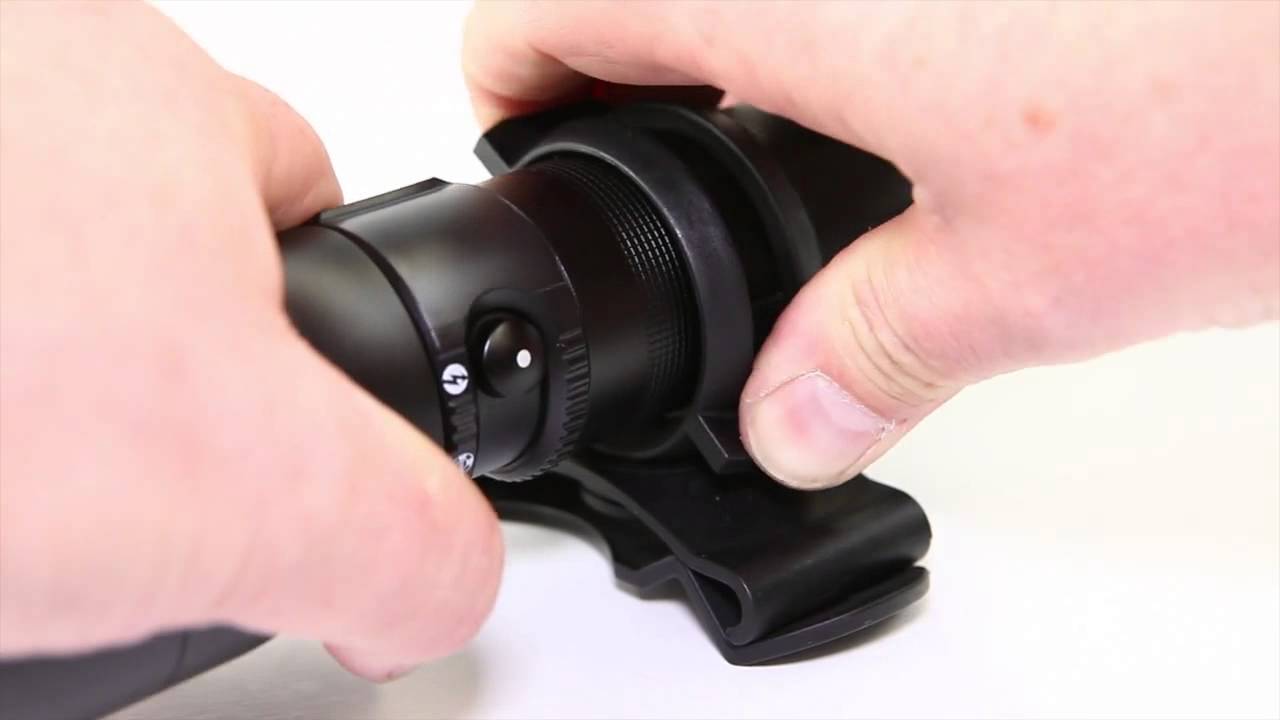 LED Lenser M17R v1 HD - YouTube