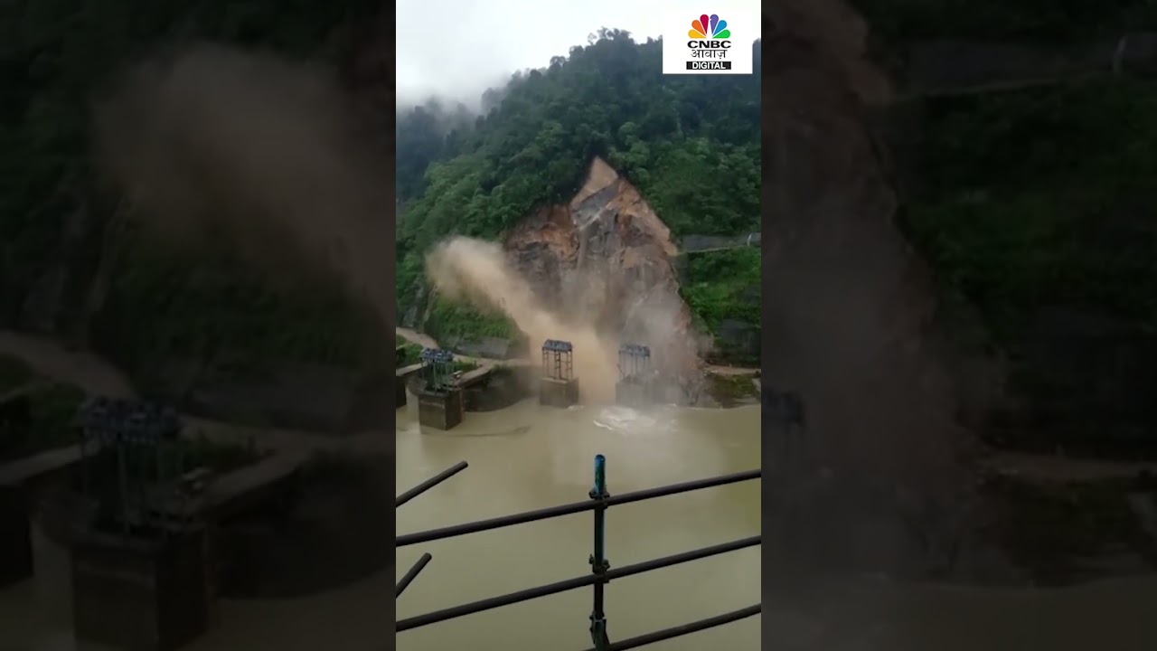 Gerukamukh Construction Site पर Landslide का देखें वीडियो | CNBC Awaaz ...